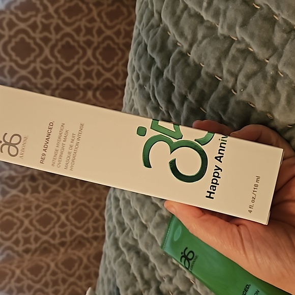 Arbonne | Skincare | Limited Edition Arbonne Re9 Advanced Intense ...